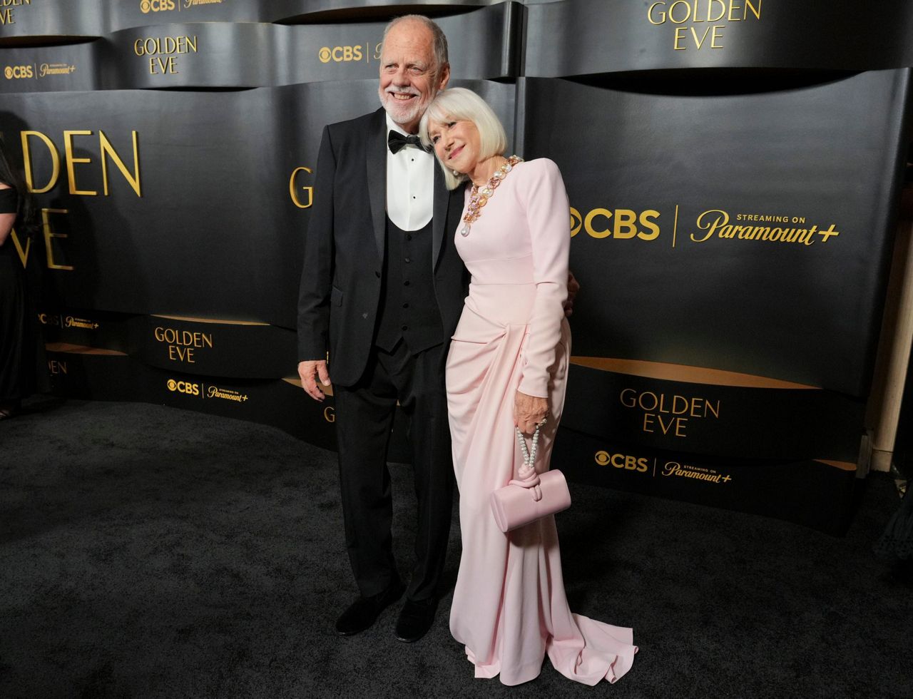 Sarah Jessica Parker gets the Golden Globes' Carol Burnett Award and a ...