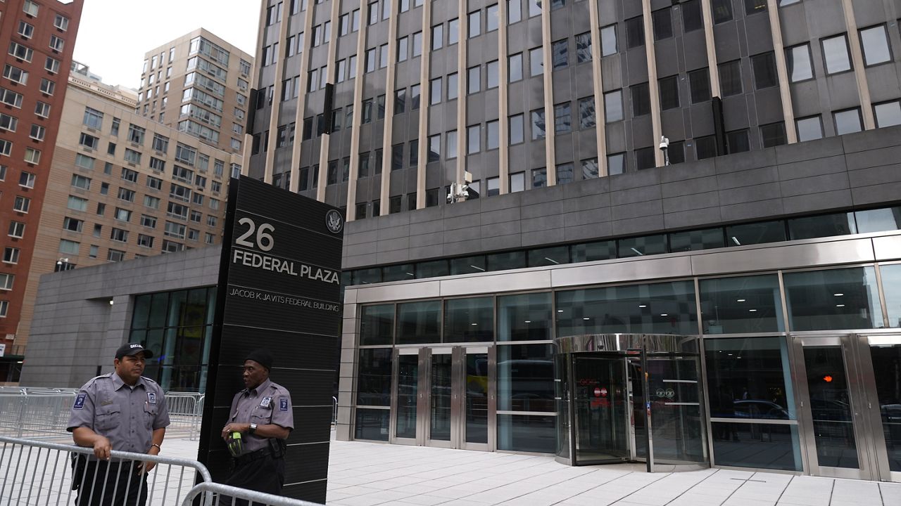 Federal lawyers admit error in ICE court arrests case