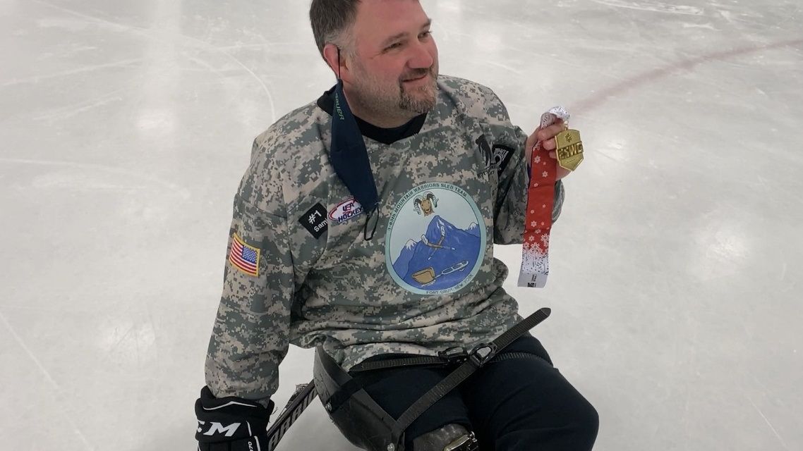 Wounded Army veteran finds new passion: Sled hockey