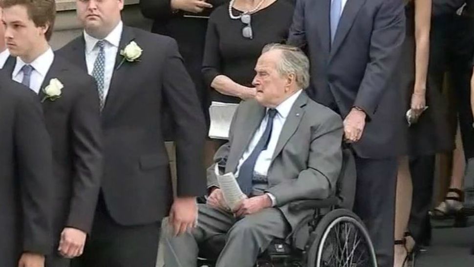 Former President George HW Bush to remain in hospital