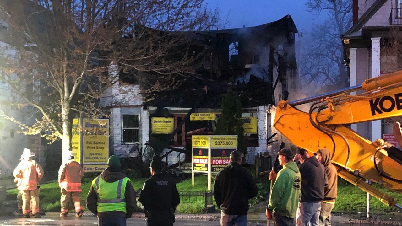 3 Injured, 1 Missing After Fire in Elmwood Village