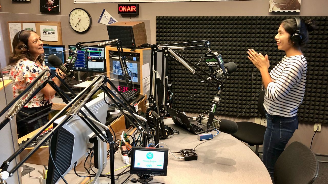 Mother-daughter team hosts bilingual radio show on WTBR