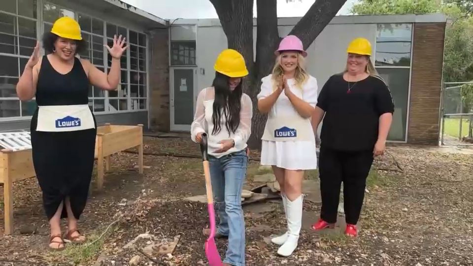 Texas nonprofit creates a playground for deaf children