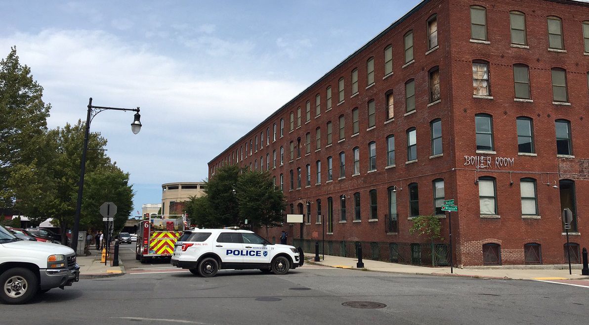 Building Evacuated in Canal District