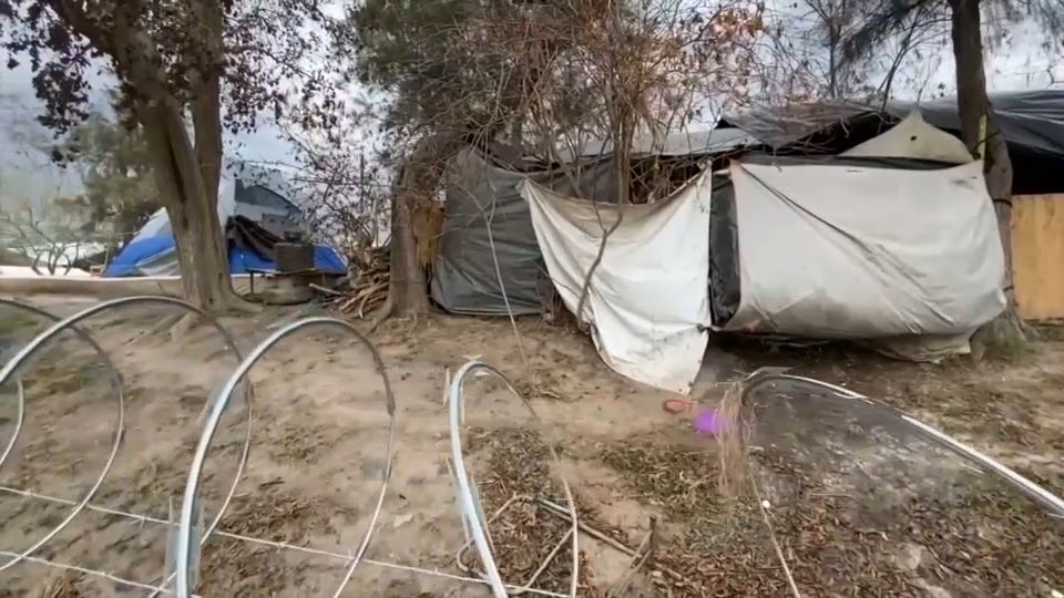 Migrant tent camps popping up along Texas-Mexico border