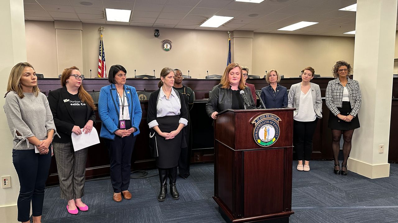 Morning Briefing in the Bluegrass