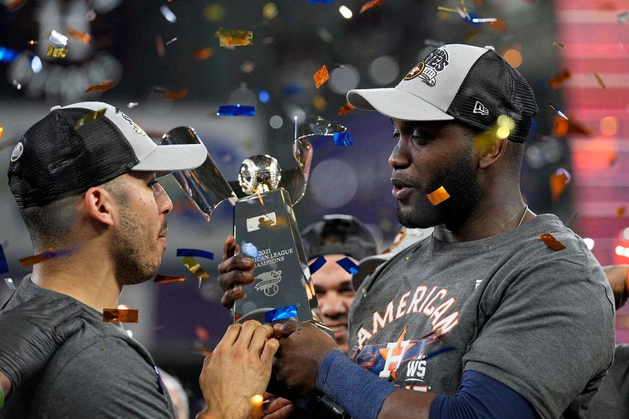 Álvarez returns from double knee surgery to win ALCS MVP