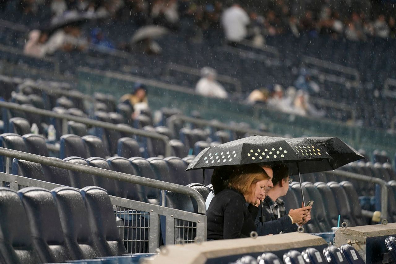 Guardians-Yankees rained out, to play ALDS Game 5 on Tuesday