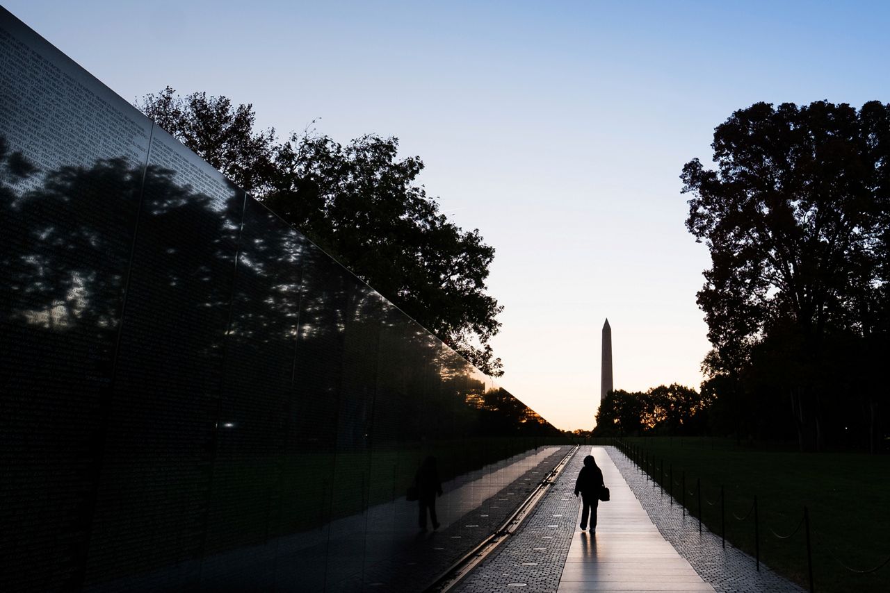 Vietnam Memorial Screensavers 24 Things To Know When Visiting The…