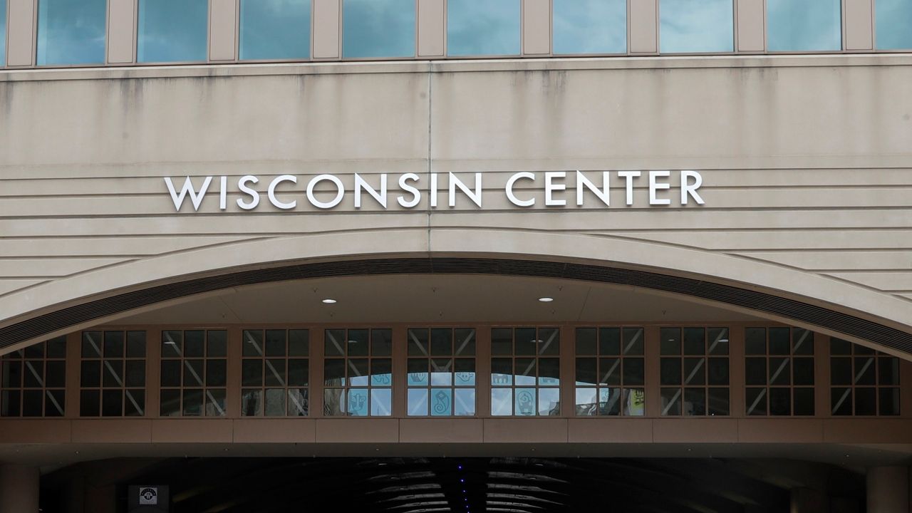 Wisconsin Center to Transition to Federal Vaccination Clinic