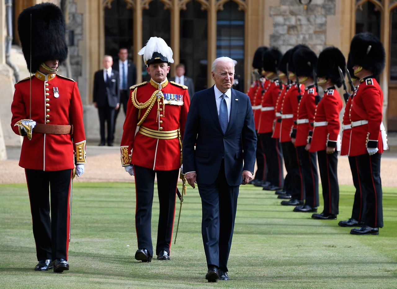 Biden Meets Queen