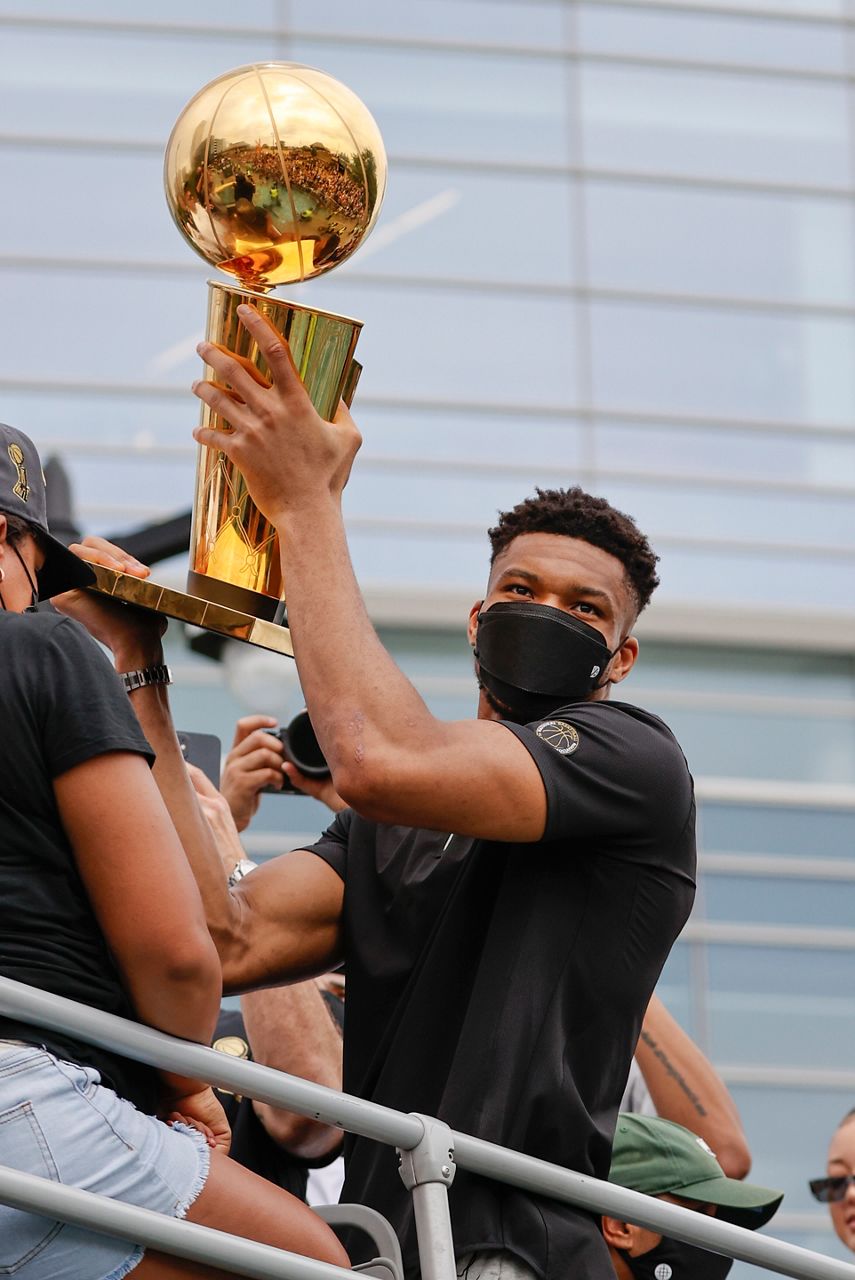 Spectrum News 1's favorite moments from the Bucks' NBA championship ...