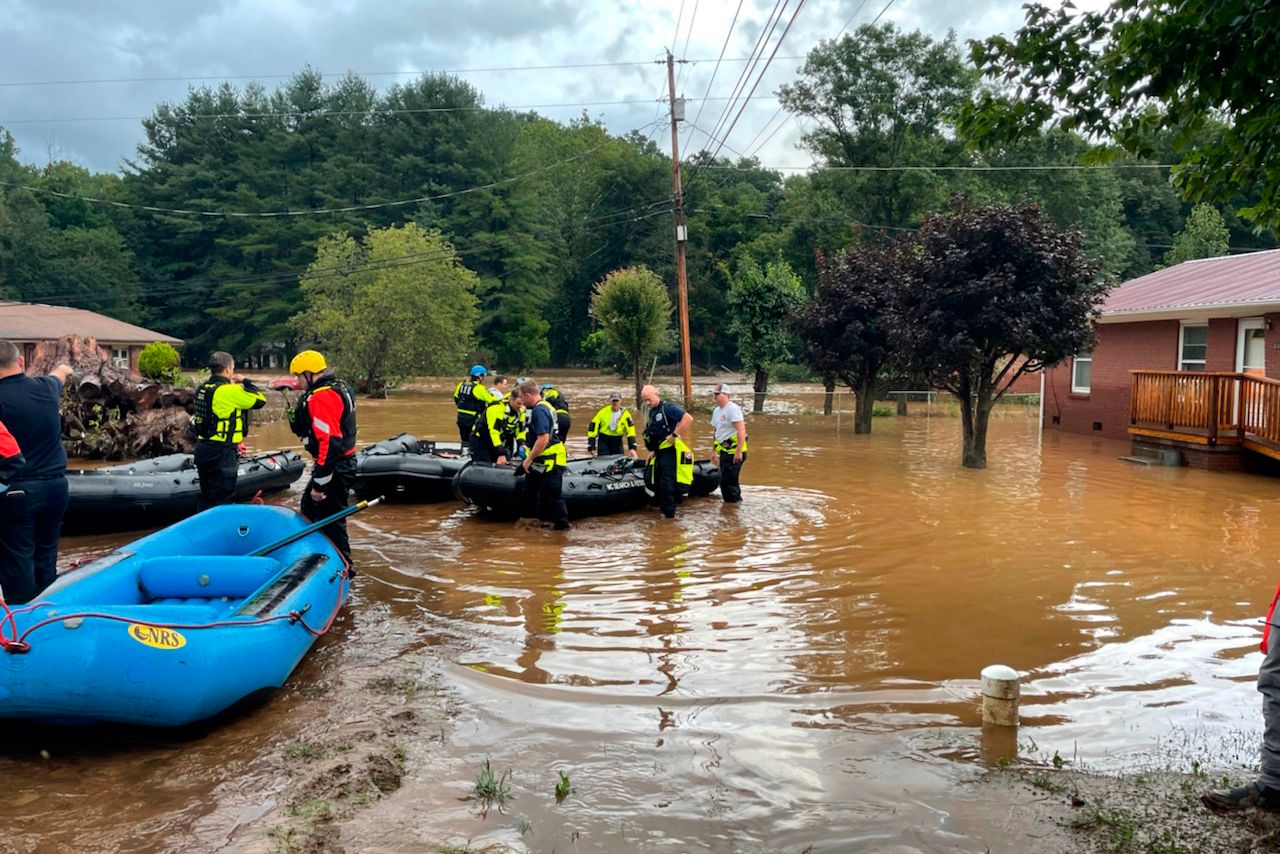 The Great Floods of 1916 and 1940 in western North Carolina