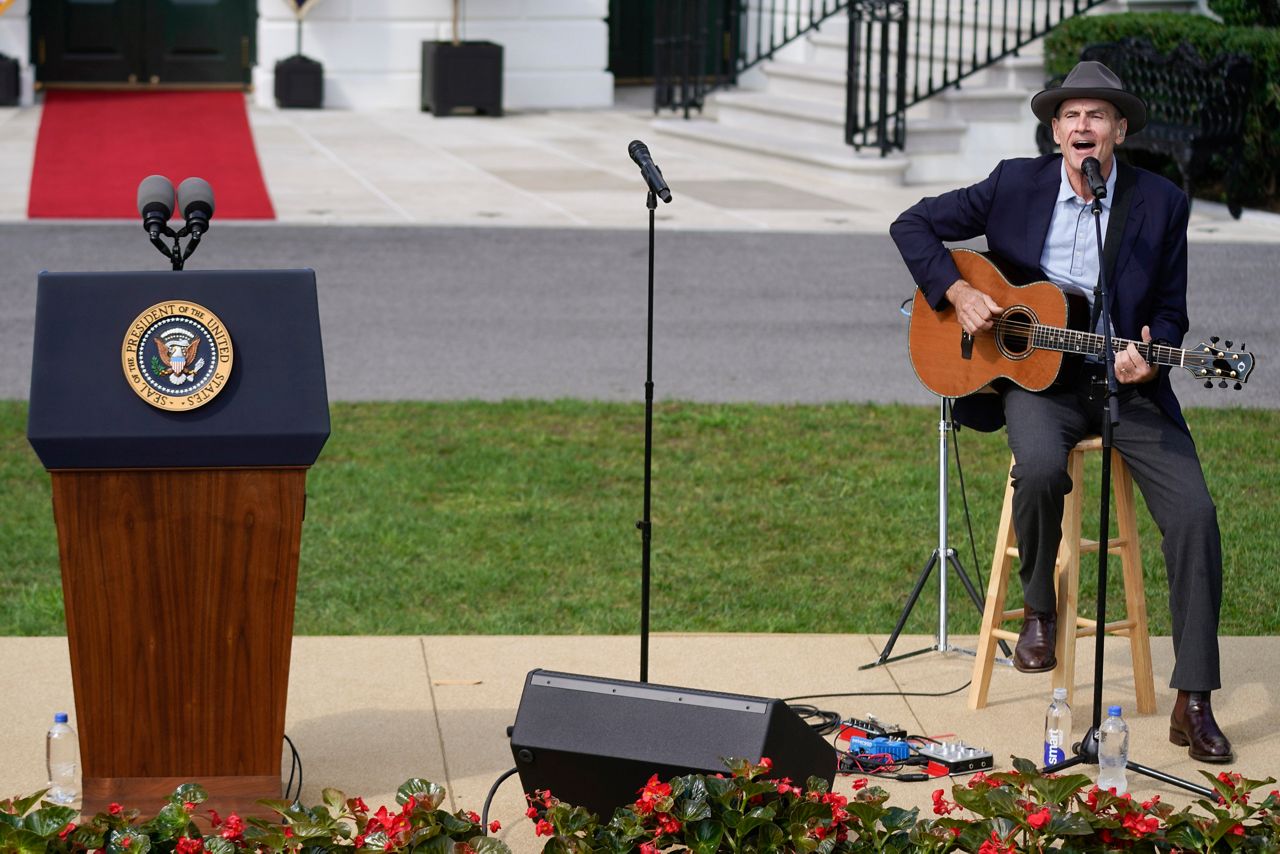 Biden, Democrats take victory lap on climate, health bill