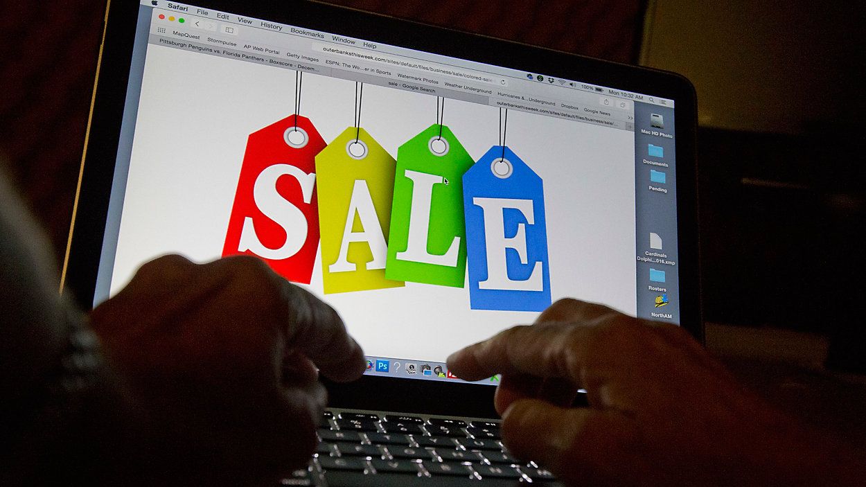 Avoiding online shopping scams on Cyber Monday