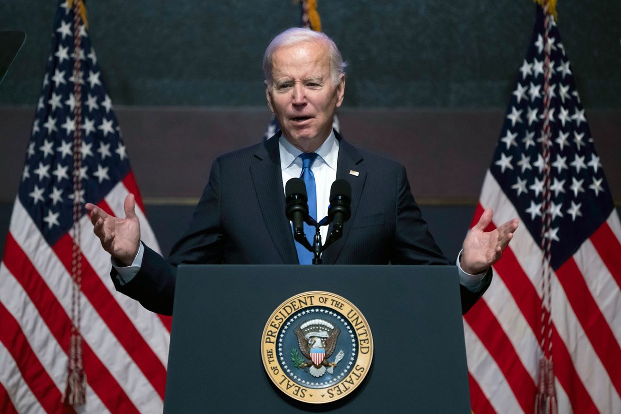 Biden calls for unity at National Prayer Breakfast