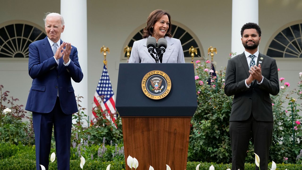 Harris gets support from Florida Democrats, state delegates