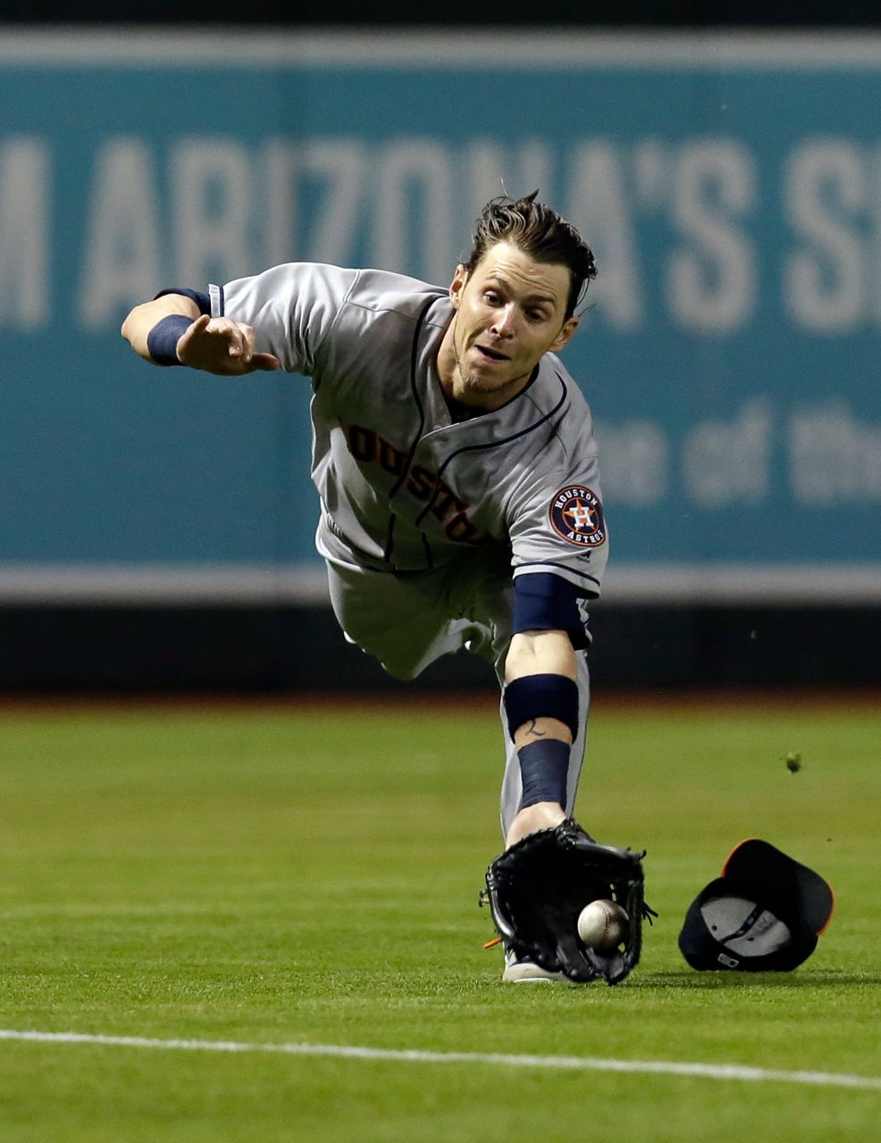 Cole fans career-high 16 in 1-hitter, Astros rout D-backs