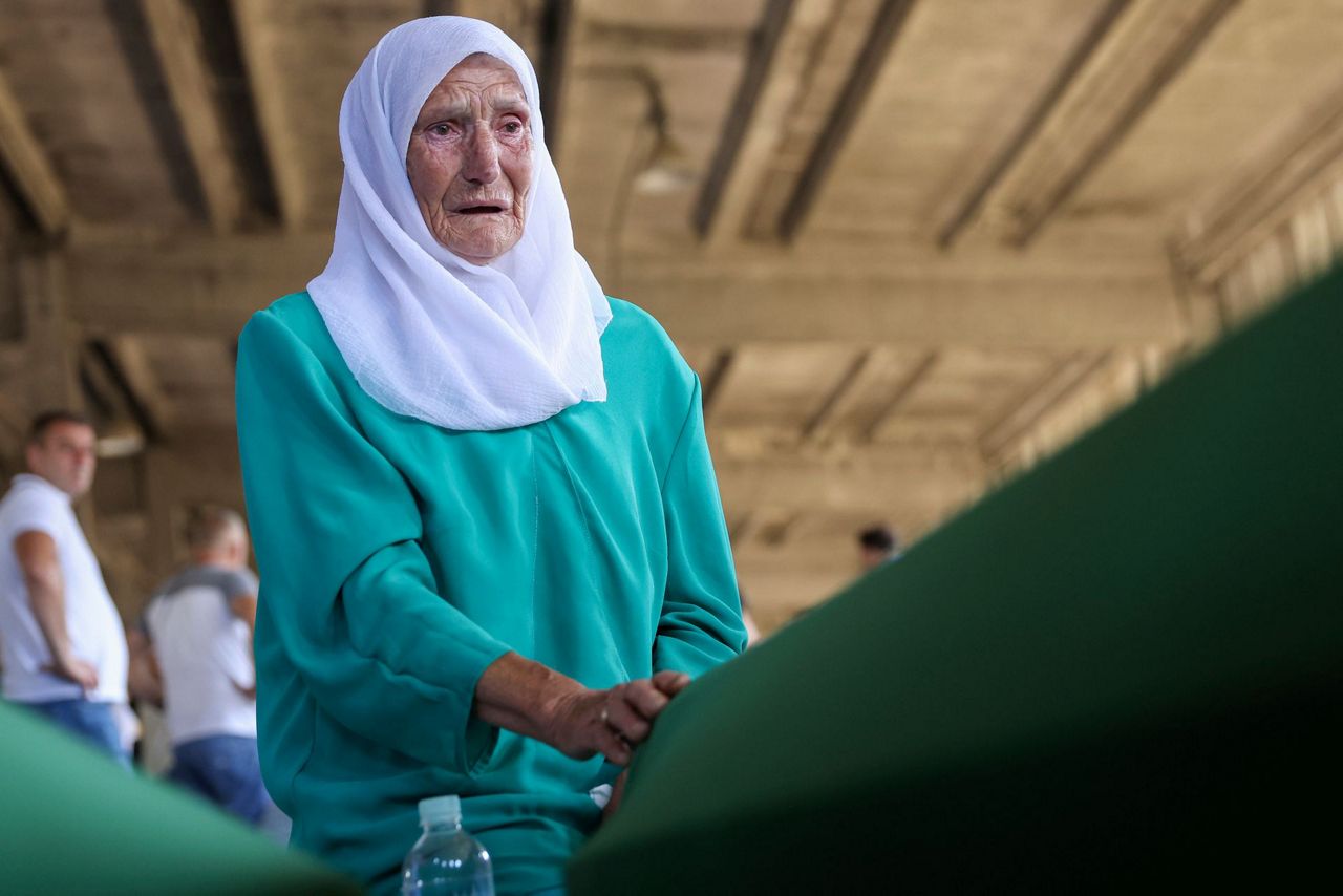 Hundreds gather in Sarajevo to pay their respects to Srebrenica ...