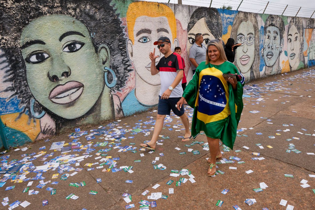 Brazil holds historic election with Lula against Bolsonaro
