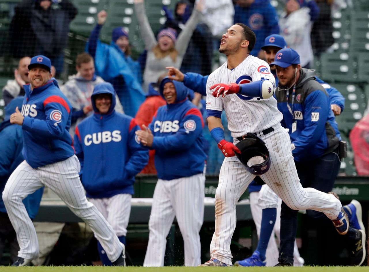 Contreras homers in 15th, Cubs beat Brewers 2-1