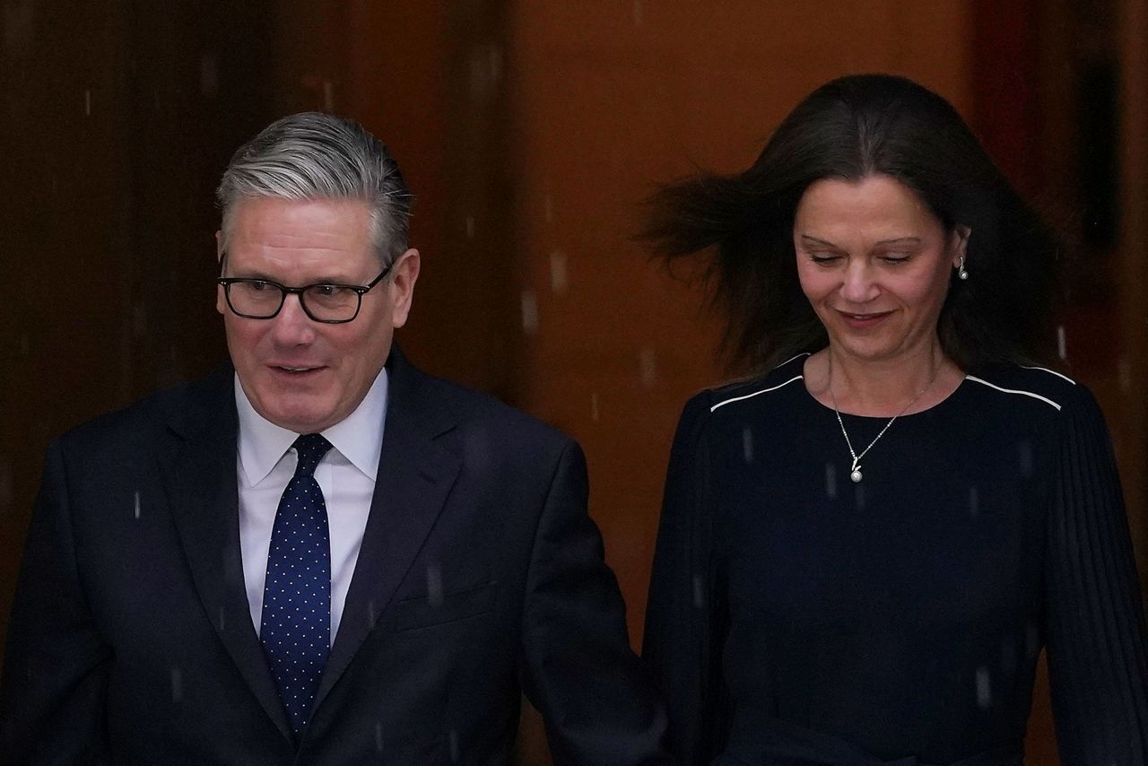 King Charles III lays out UK government agenda as Starmer's job hangs ...