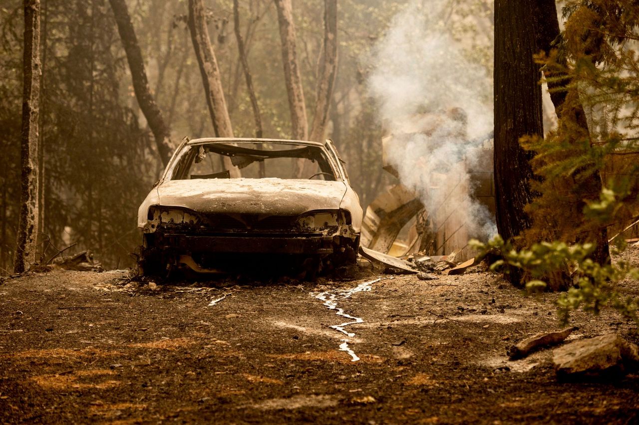 Winds feed California's largest fire as blazes scorch West