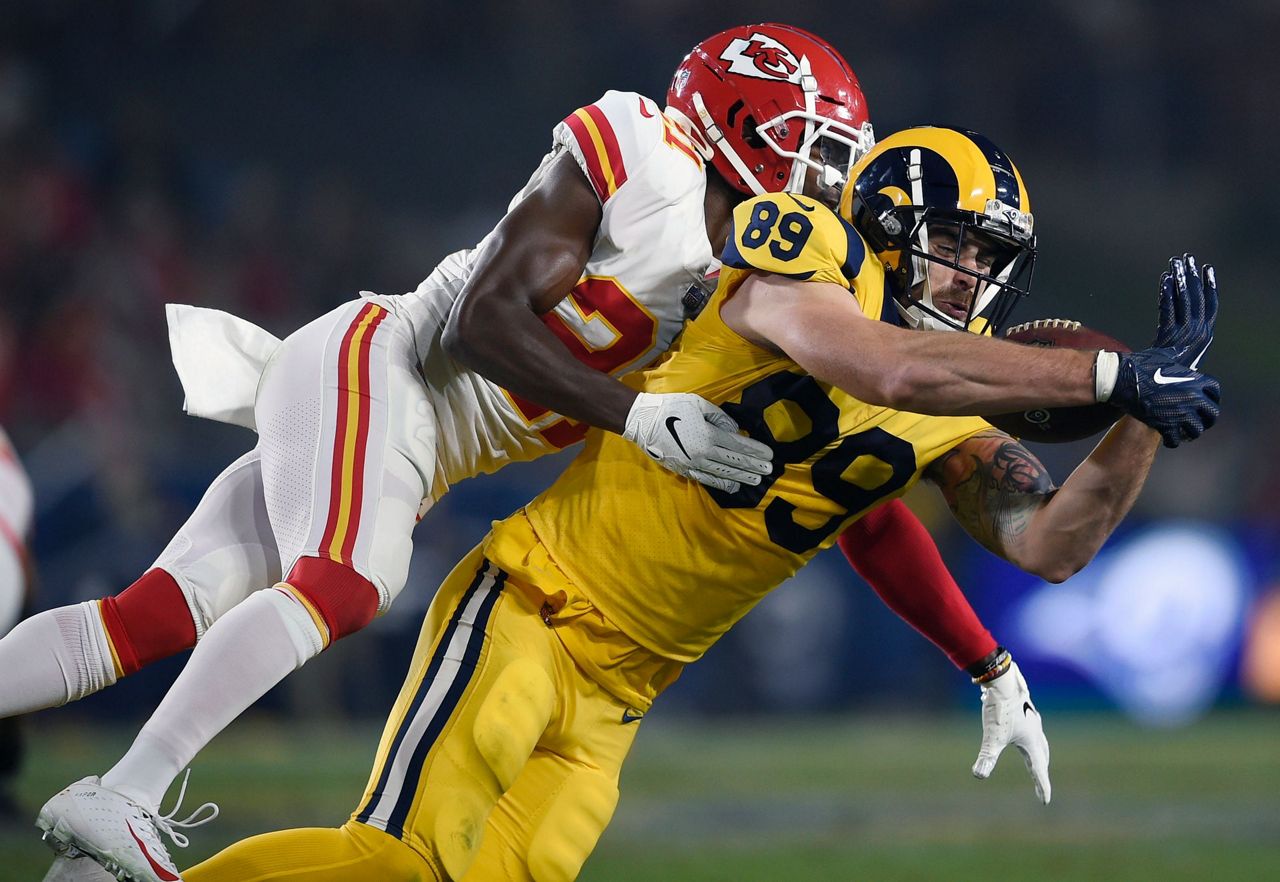 Rams outlast Chiefs 54-51 in record Monday night showdown