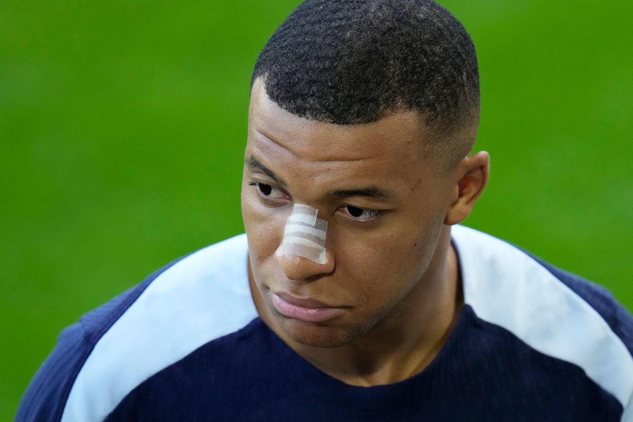 Kylian Mbappé might be ready to take 'risks' to play with broken nose ...