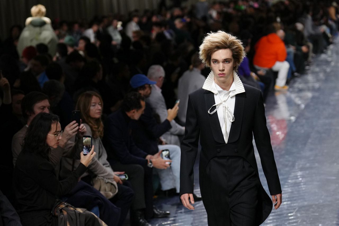 'Dior is back:' Menswear turns a corner in Paris as Jonathan Anderson ...
