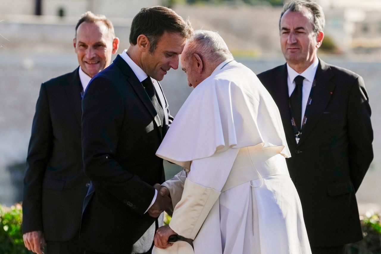 Pope Francis insists Europe doesn't have a migrant emergency and ...