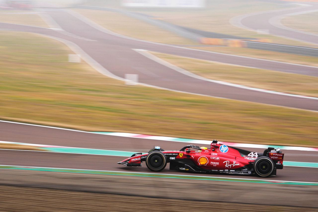 Lewis Hamilton says driving a Ferrari F1 car for first time was ...