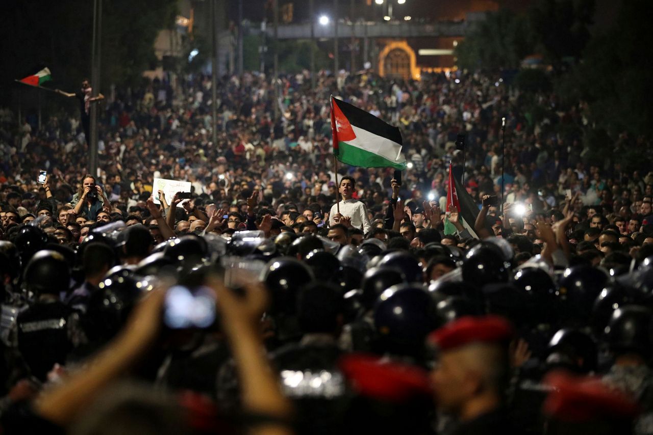 Embattled Jordan PM summoned by king over mass protests