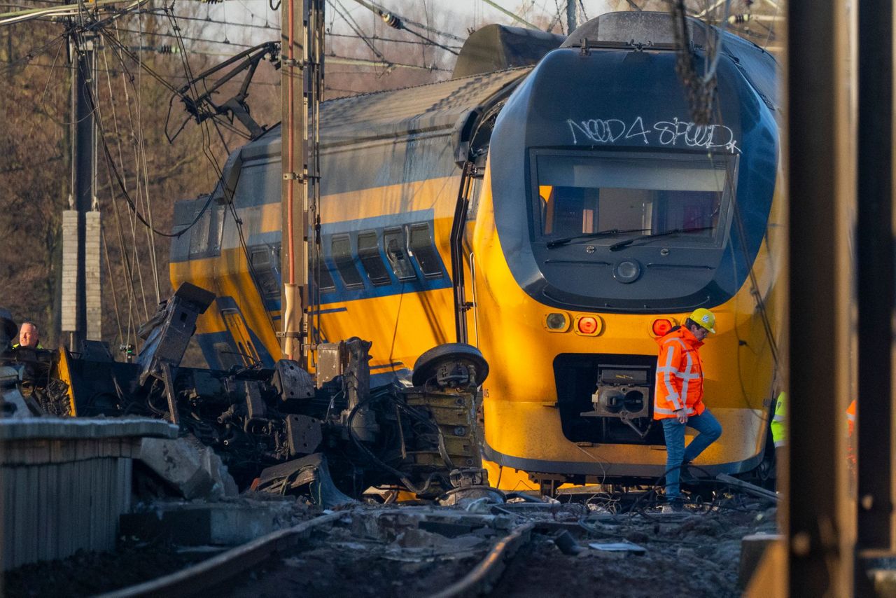 1 dead, several injured in train crash near The Hague