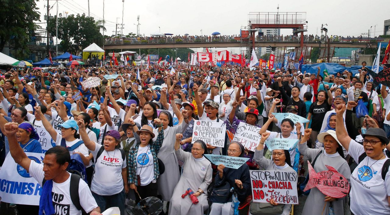 Amid protests, Duterte to address Congress led by his allies