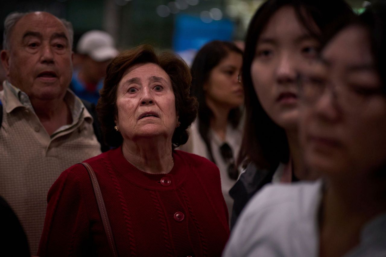 Power outages across Spain and Portugal affected millions. How to ...