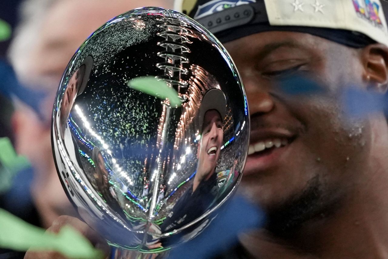 Paul Allen's estate says it has begun the process of selling the Super ...