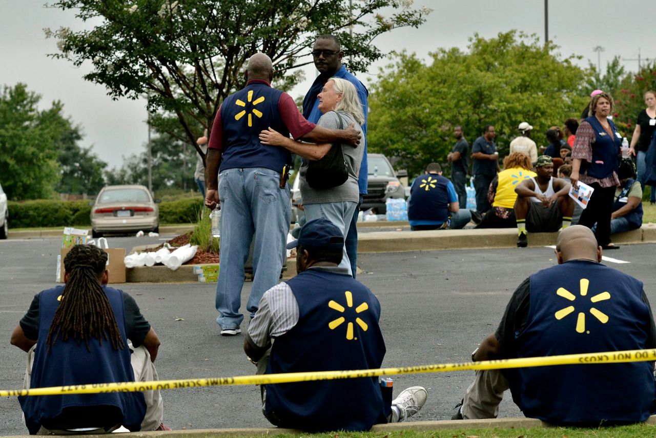 Sheriff: 1 dead, 1 shot at Walmart in Mississippi