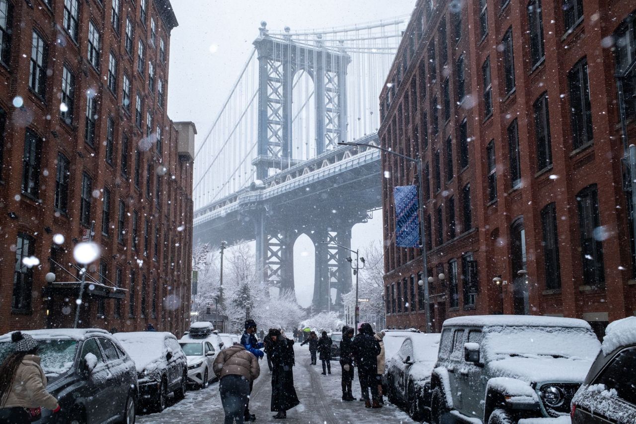 Weekend storm drops heavy snow around Northeast as Pacific Northwest ...