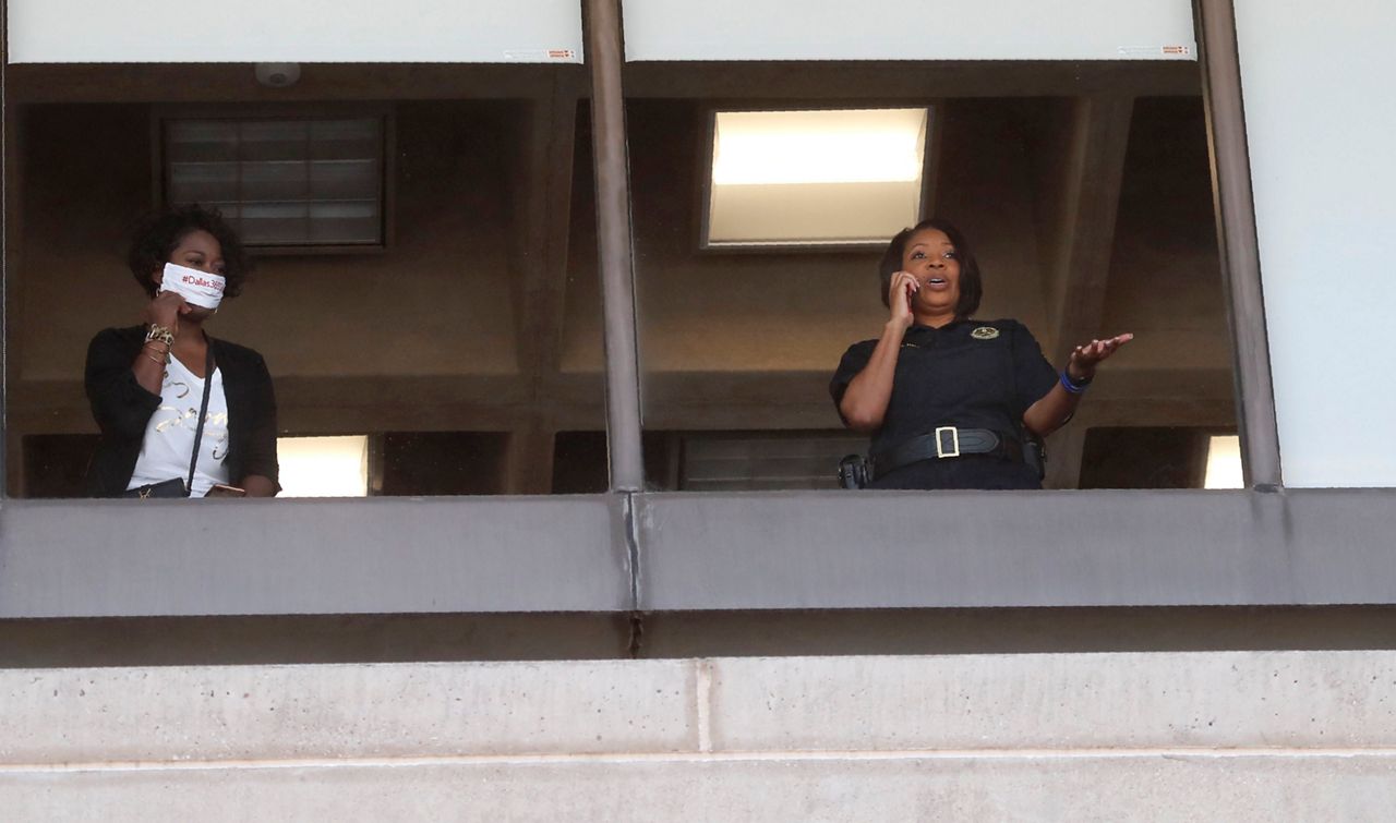 Dallas Police Chief Grilled for "Failure of Leadership" Handling George ...