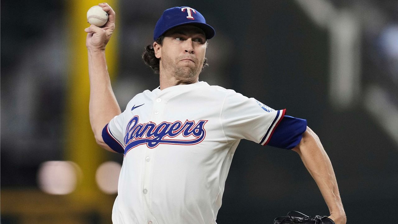 DeGrom and Acuña voted MLB's top comeback players