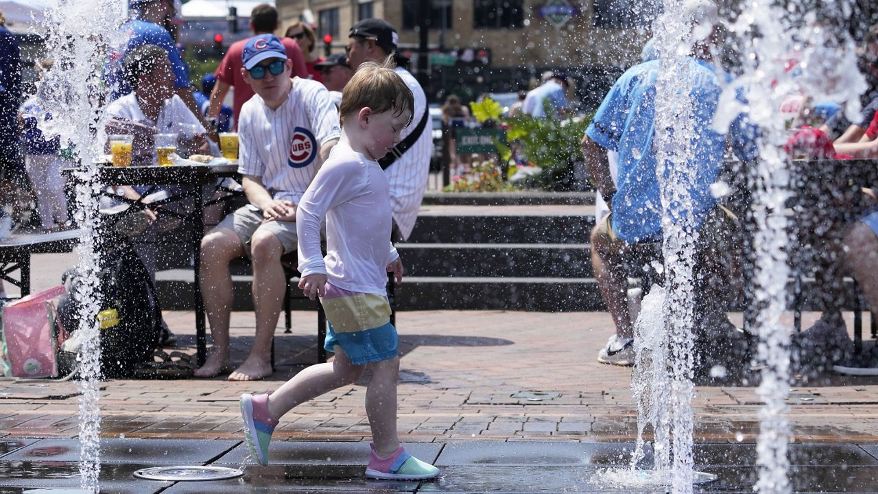 Record-breaking heat wave scorches the Midwest, Northeast