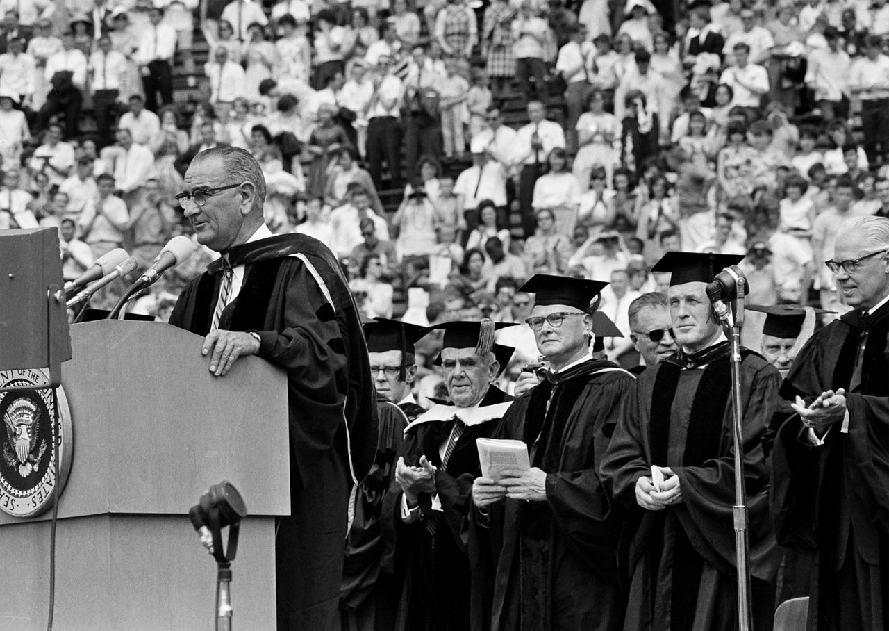 A look at the history of presidential commencement speeches