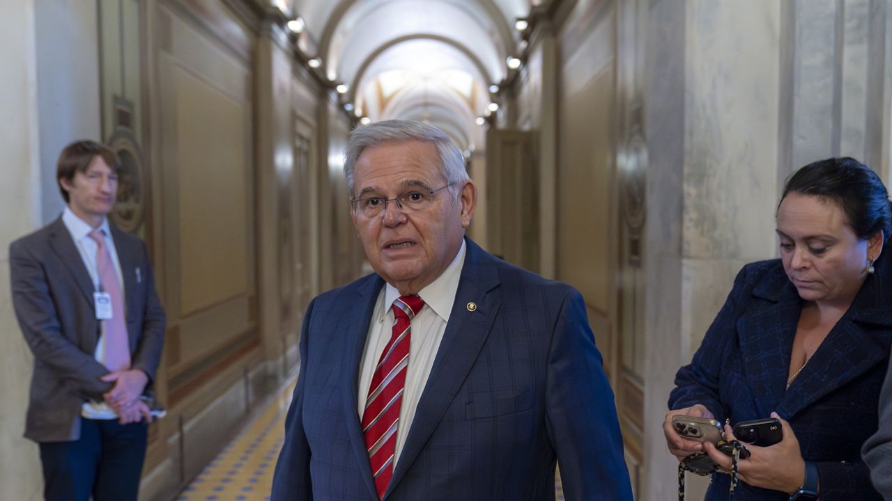 Menendez vows to stay in Senate after meeting with Dems