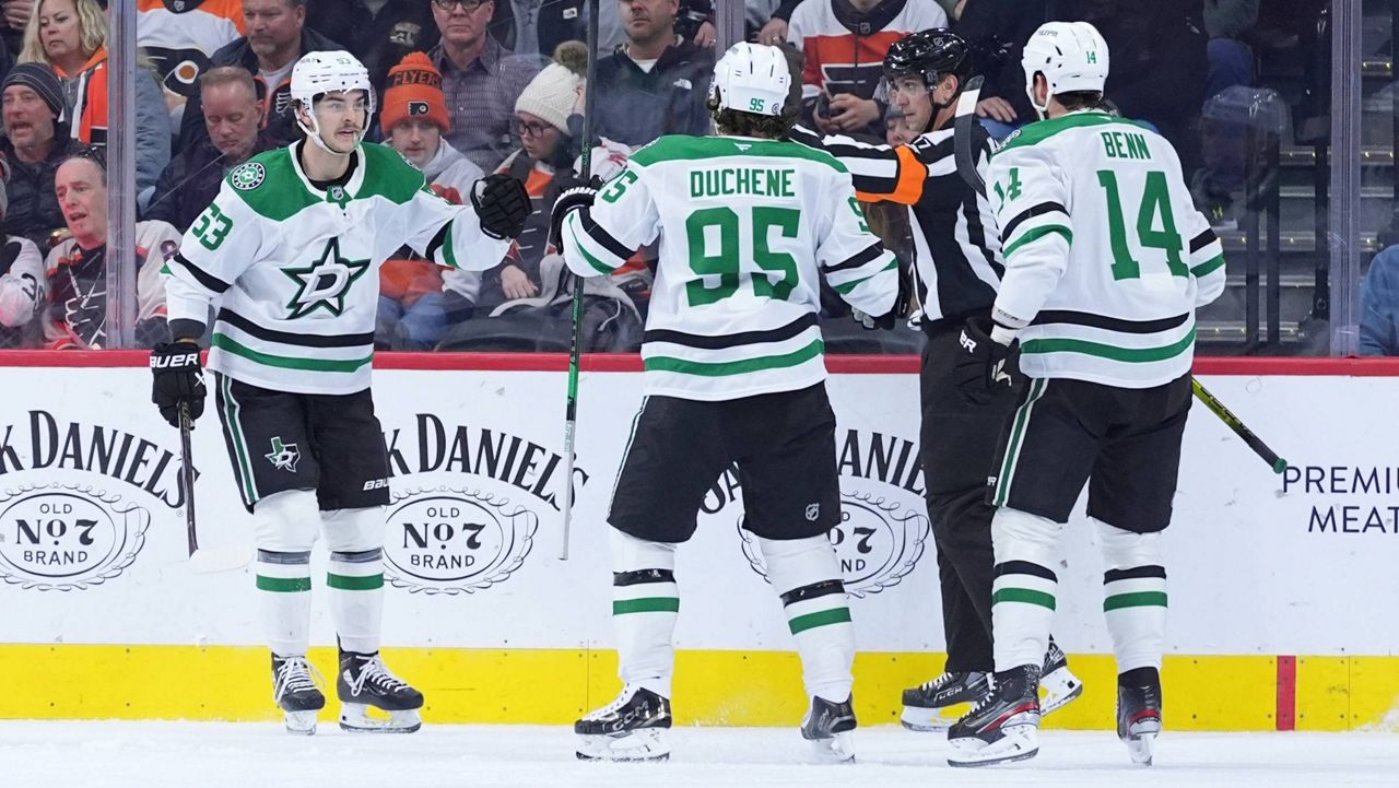 Stars get 6th straight win
