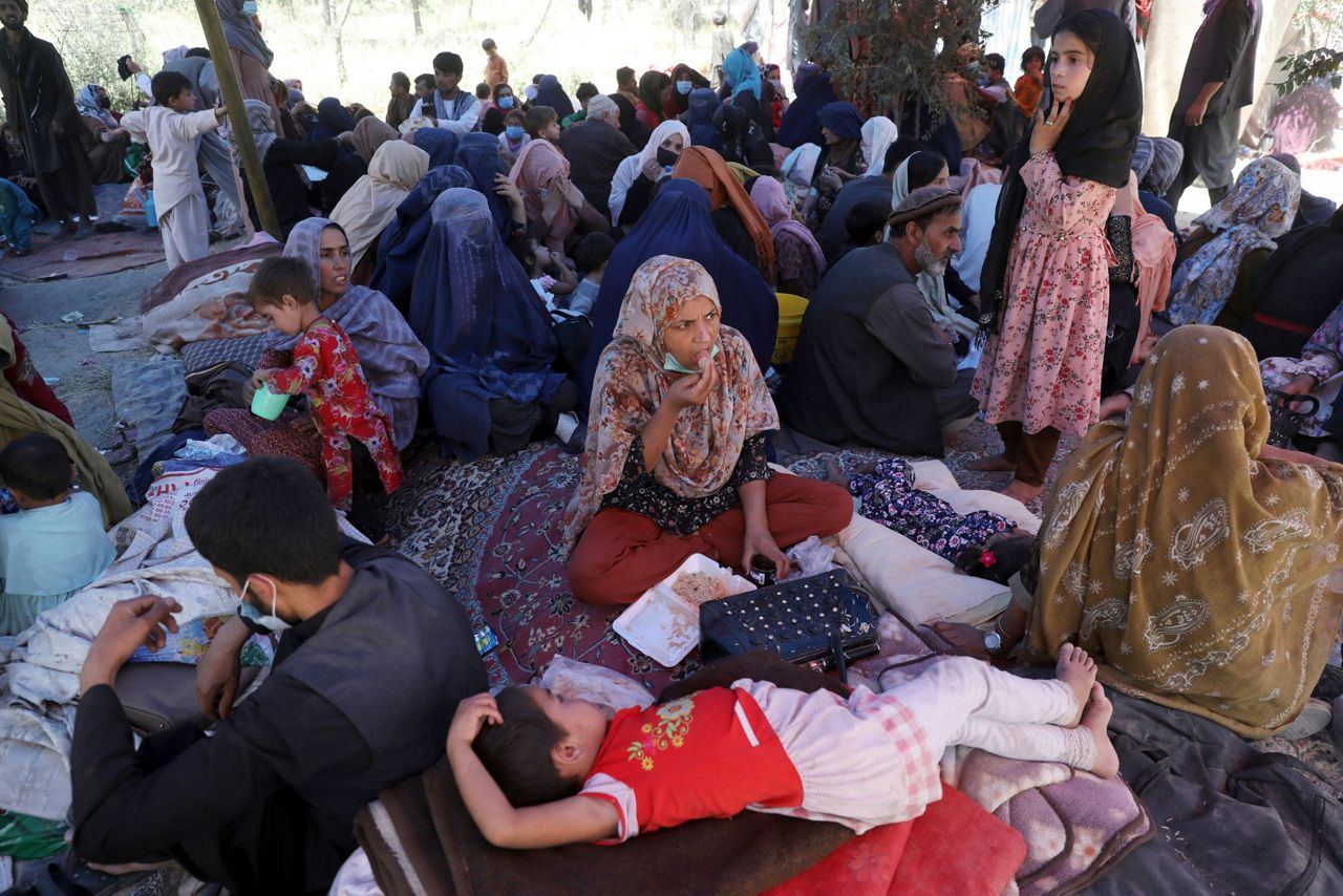 Fleeing fighting in north, Afghans crowd into Kabul's parks