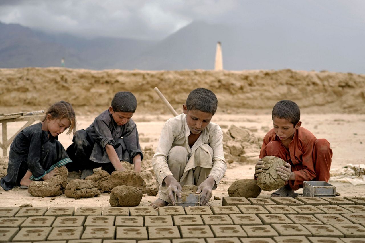 AP PHOTOS: Backbreaking work for kids in Afghan brick kilns