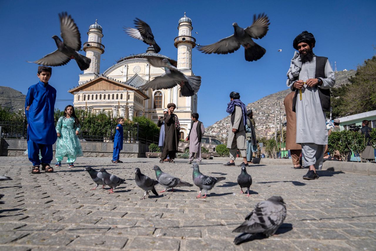 Un Urges Afghanistans Taliban To Reverse Bans On Women
