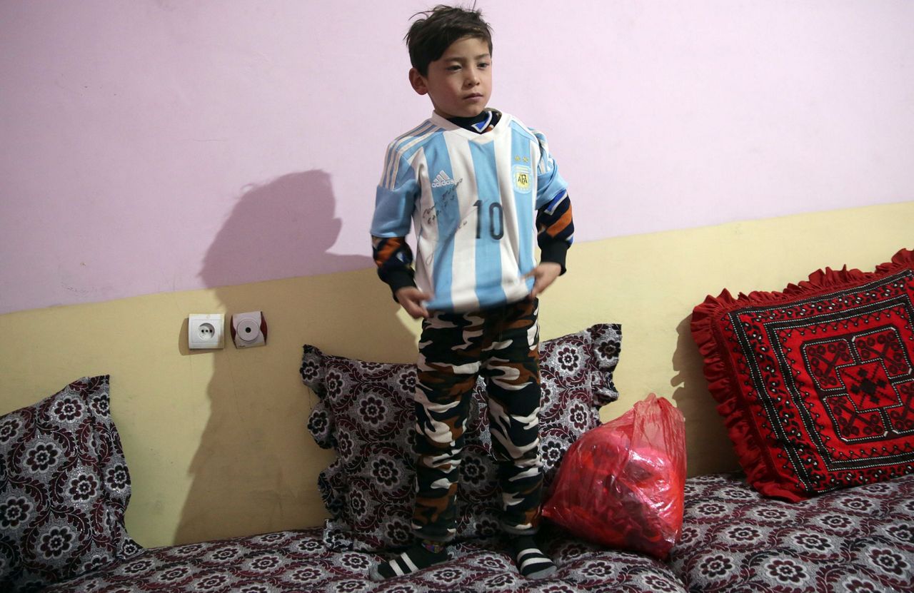 Young Afghan Messi fan threatened by criminals, Taliban