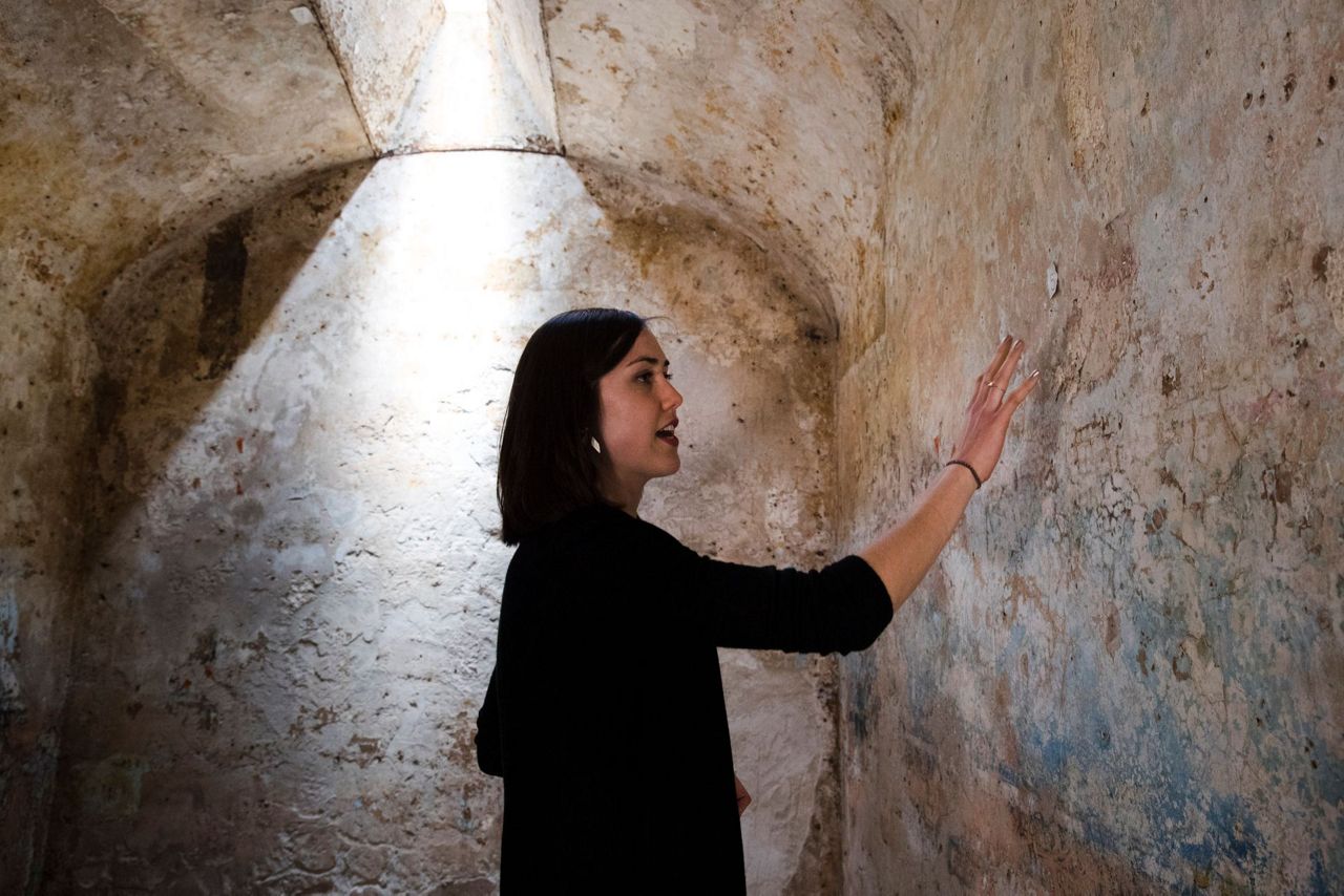 Capone's newly discovered prison roomie gets cot in exhibit